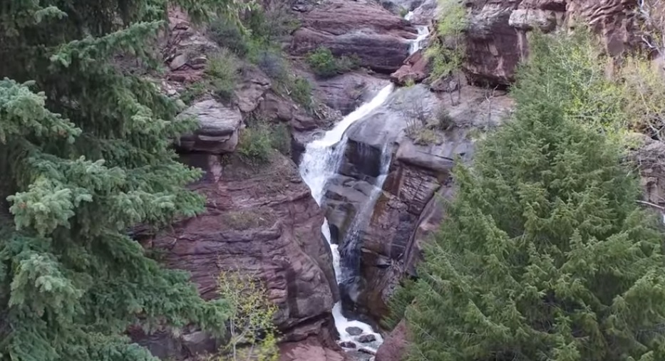 Hays Creek Falls Auckland New Zealand Tour Destination